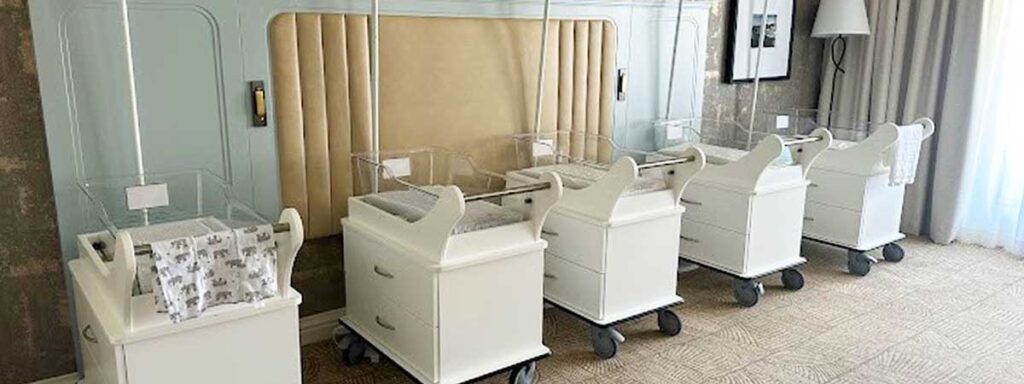 6 Ways Labor & Delivery Carts Create a Positive Patient Experience